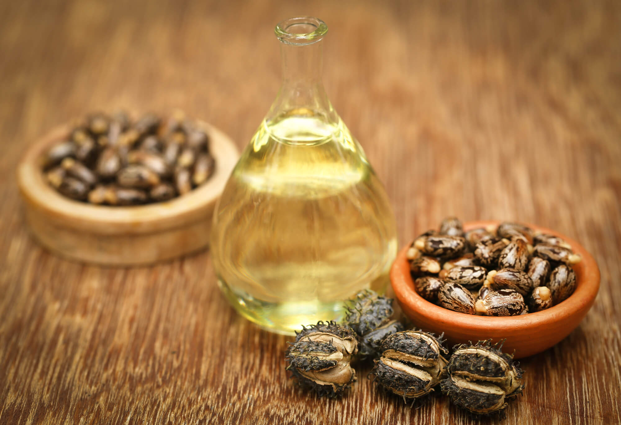 Benefits and Uses of Castor Oil for Skin, Hair & Health - BeFashionable